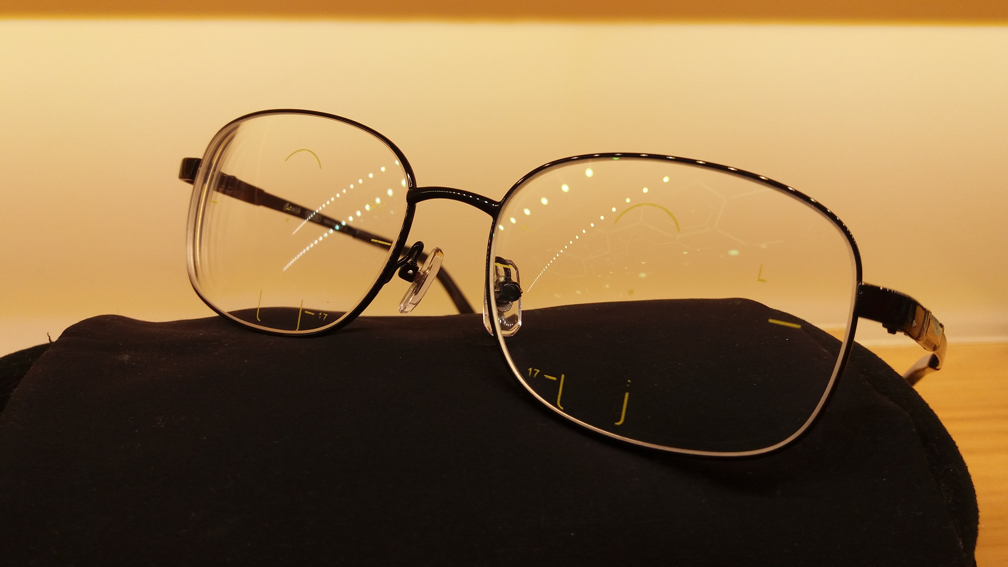 박군* 고객님 / 국산누진다초점렌즈 + 메탈테 : 아이데코안경원 구매후기