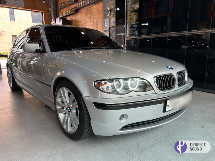 BMW 325i!! 비위드스피커튜닝을 더욱 돋보이게 해줄 무스웨이M4시공! : 작업 사진들