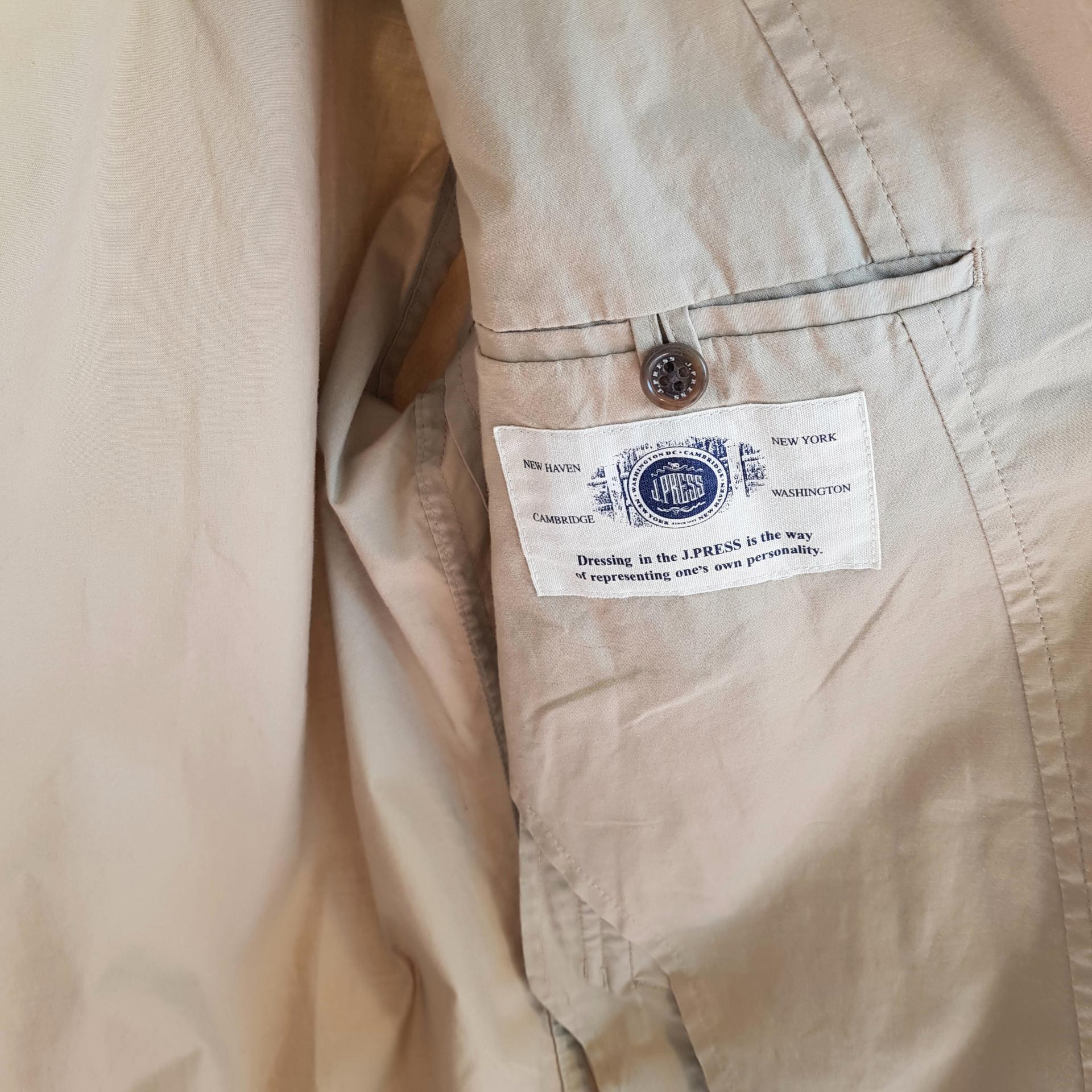 J.Press Swing top Jacket : 커넥티드도어 connected door