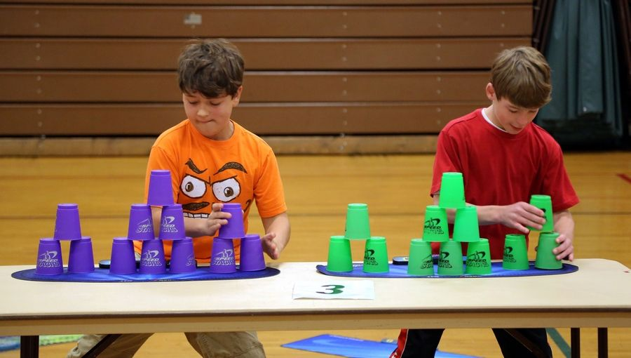 손으로 하는 육상 경기 스포츠스태킹(SPORTS STACKING) | 밸류체인타임스 : 밸류체인타임스