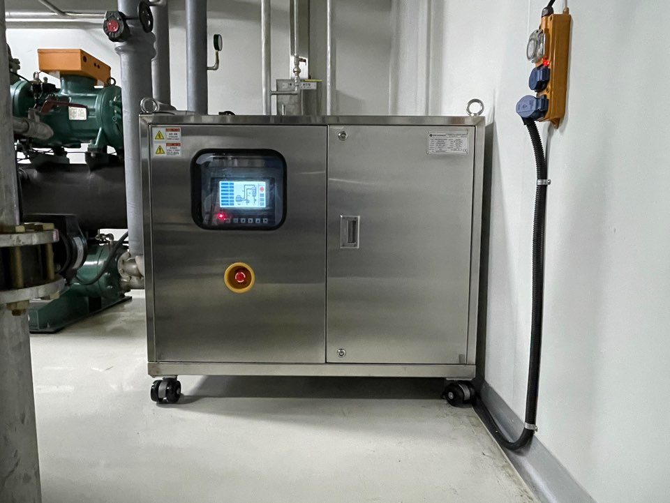 Example of scale removal device installation and inspection (Iksan O ...