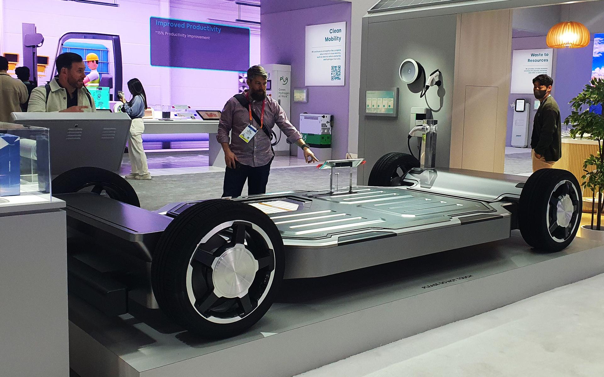 EV플랫폼(EV Platform)_CES2023 / SK innovation : 두드(doodd)_산업디자인 전문회사