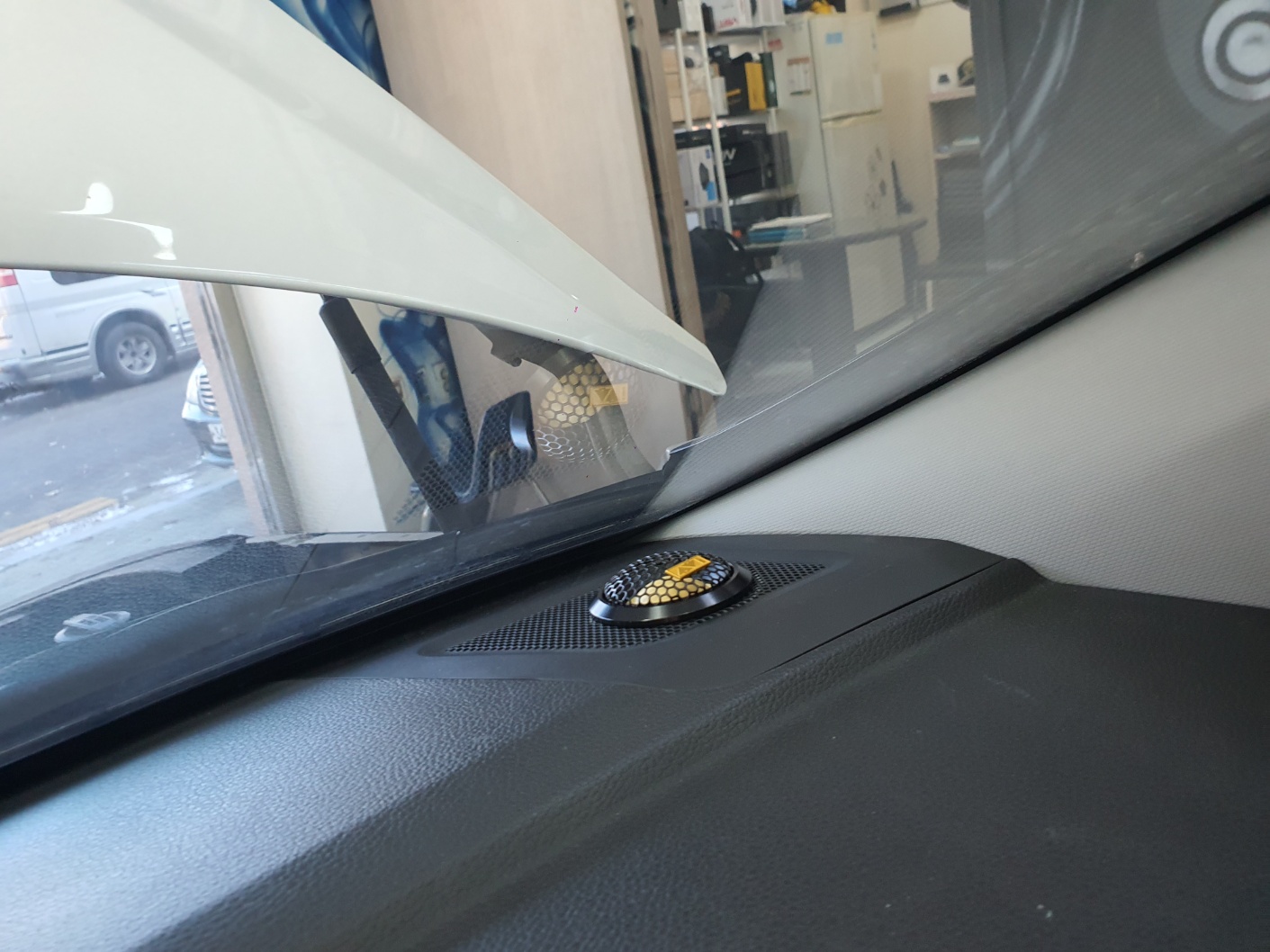 현대 소나타 AVI G-5 스피커 포칼 PS 165V1 스피커 튜닝 무스웨이 DSP D8 스마트 V8 튜닝 전문점 : 오디오프로젝트 하이엔드 인스톨 갤러리