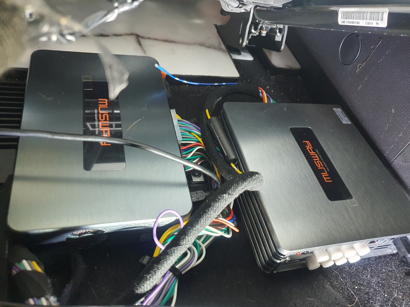 기아 카니발 KA4 무스웨이 DSP 앰프 D8 D4 V3.1 DSP 튜닝 전문점 스마트 V8 튜닝 전문점 : 오디오프로젝트 하이엔드 인스톨 갤러리