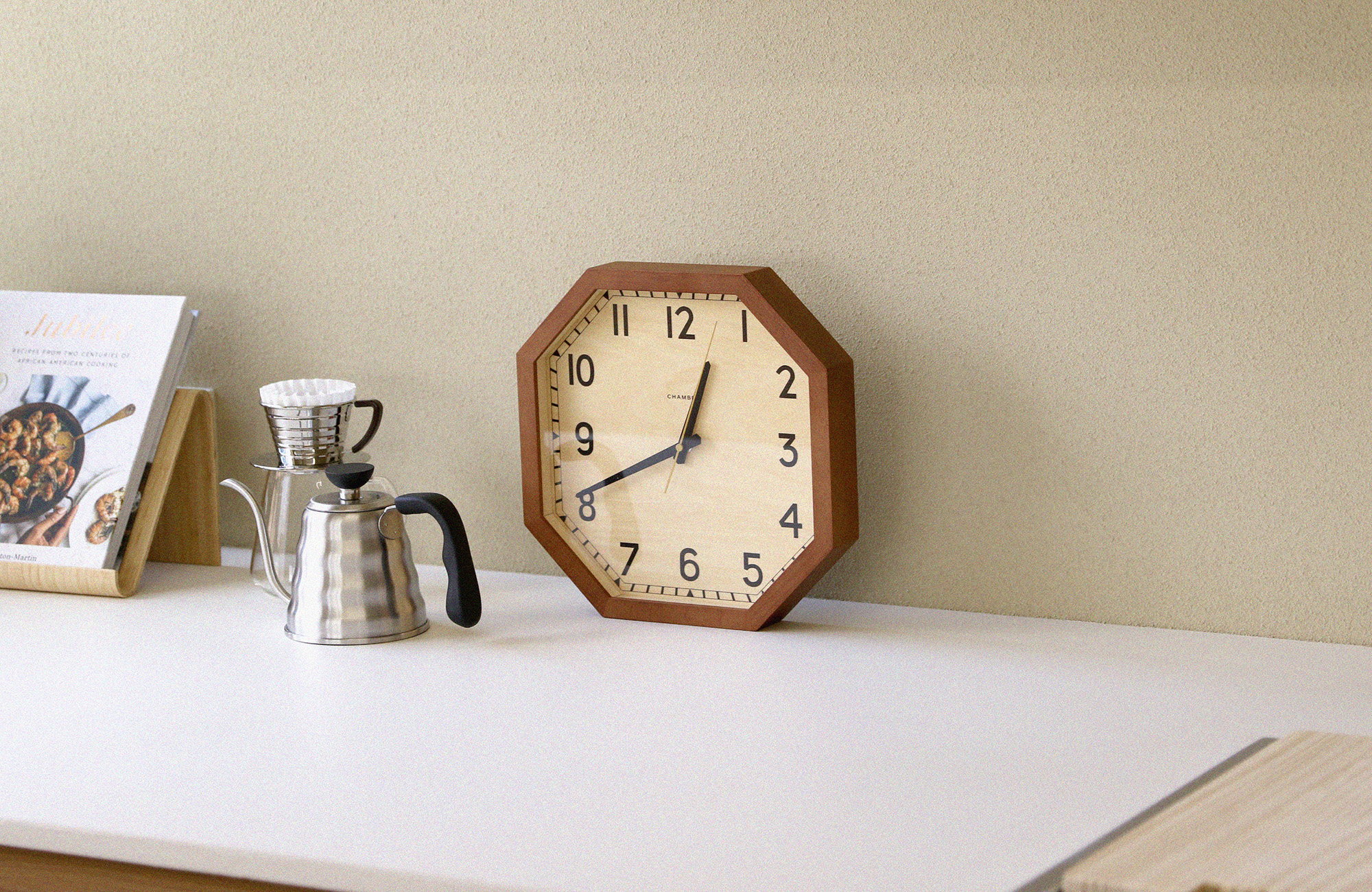 Octagon Clock : moromoro (모로모로 오브제)