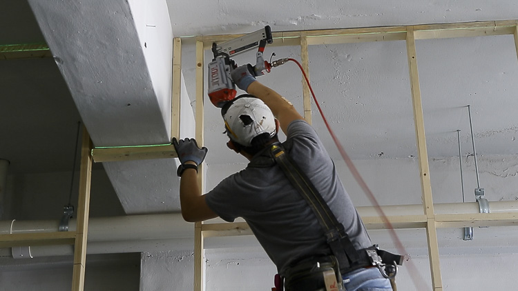 [필수타카 핵심정리] 인테리어 목수가 핵심적으로 사용하는 에어타카 6종 한방에 이해하기 : 타카_인테리어 목수가 핵심적으로 사용하는 공구 LIST!