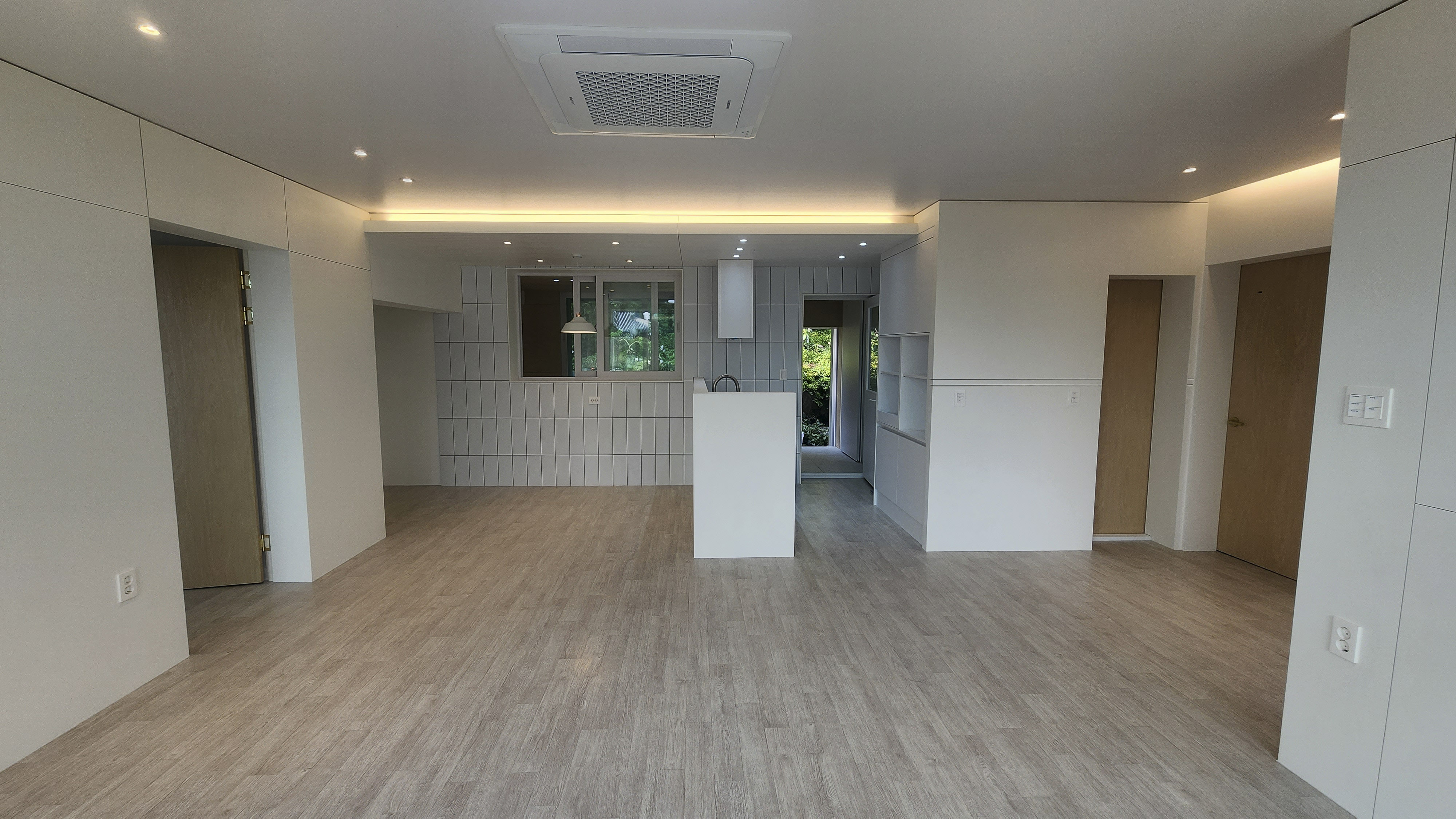 [벽 마이너스 몰딩] 어떤 재료도 붙이는 것 없는 진정한 무몰딩 : 목공 Tip_인테리어 목공 작업에 필요한 꿀팁