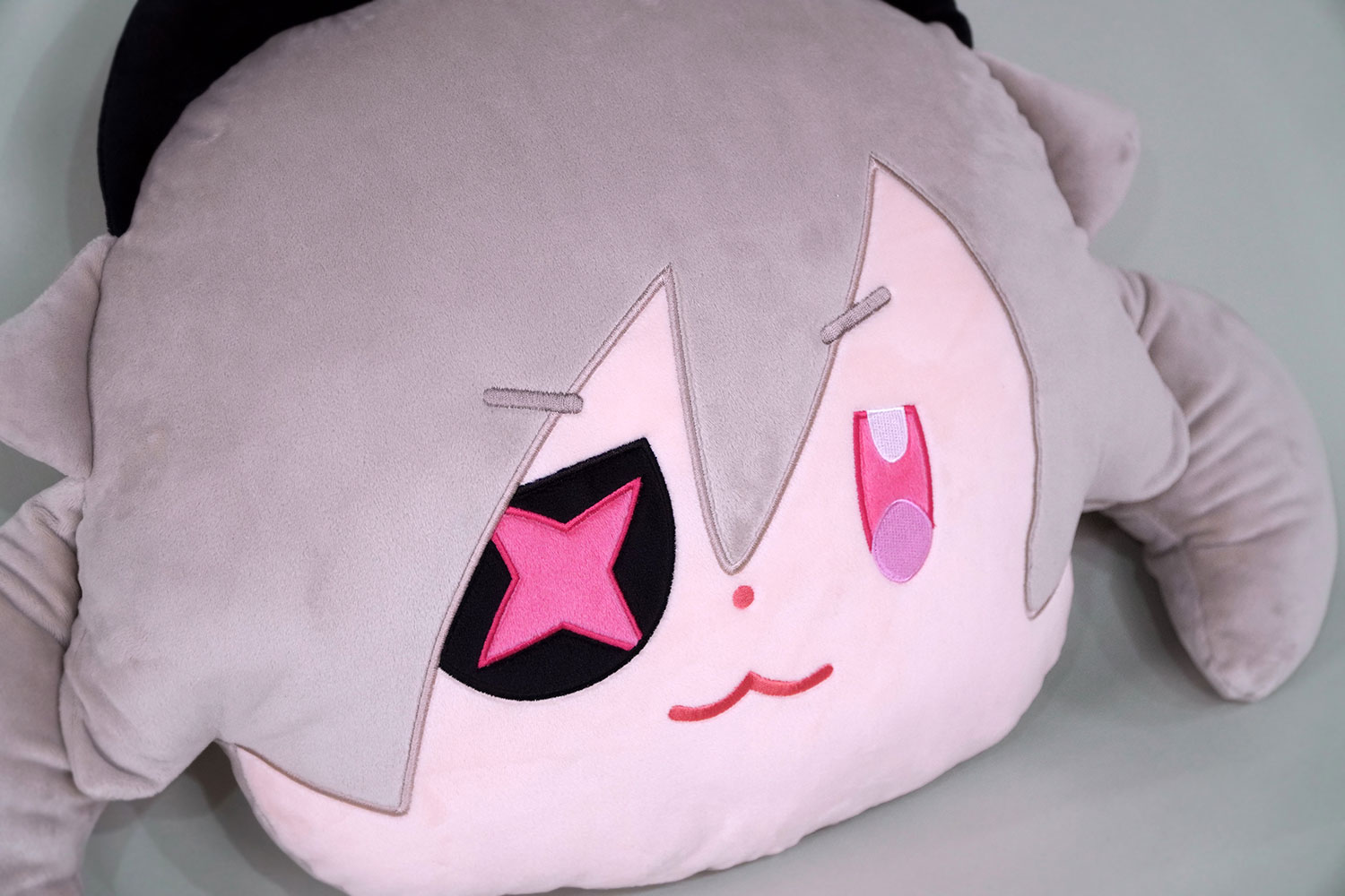 DJMAX RESPECT V So Happy 캐릭터 쿠션 - EL FAIL : DJMAX STORE