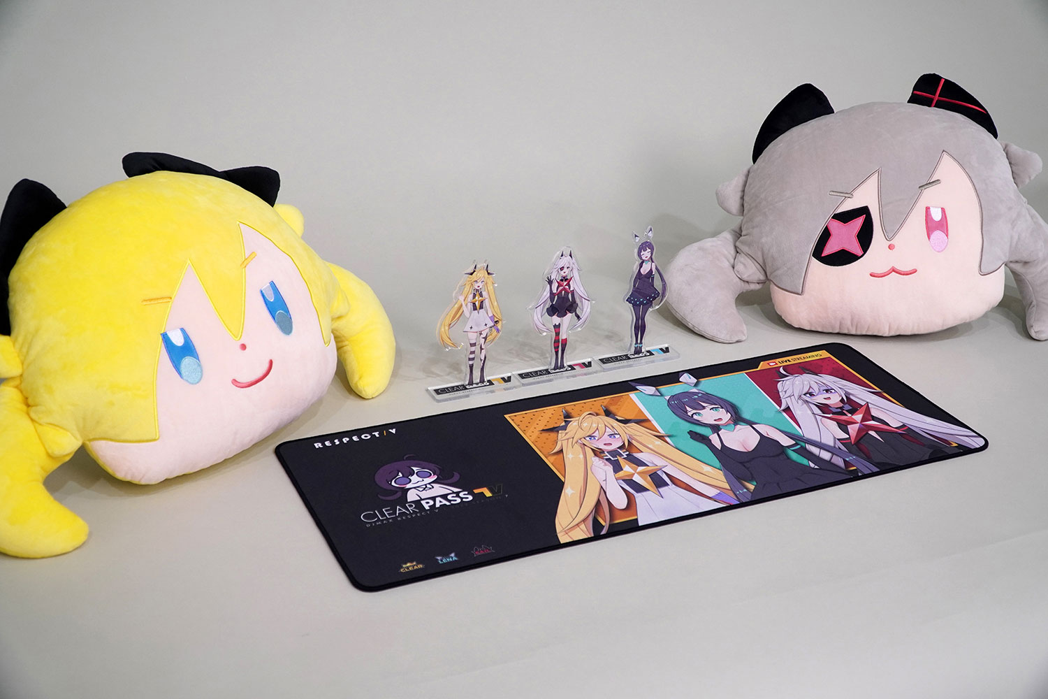 DJMAX RESPECT V S7 아크릴 스탠드 피규어 - EL CLEAR : DJMAX STORE