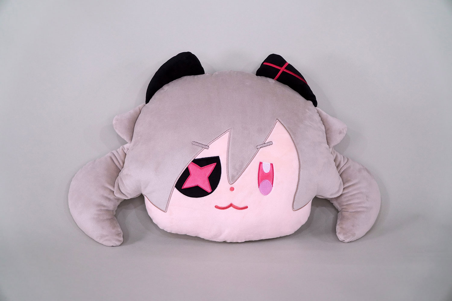 DJMAX RESPECT V So Happy 캐릭터 쿠션 - EL FAIL : DJMAX STORE GLOBAL