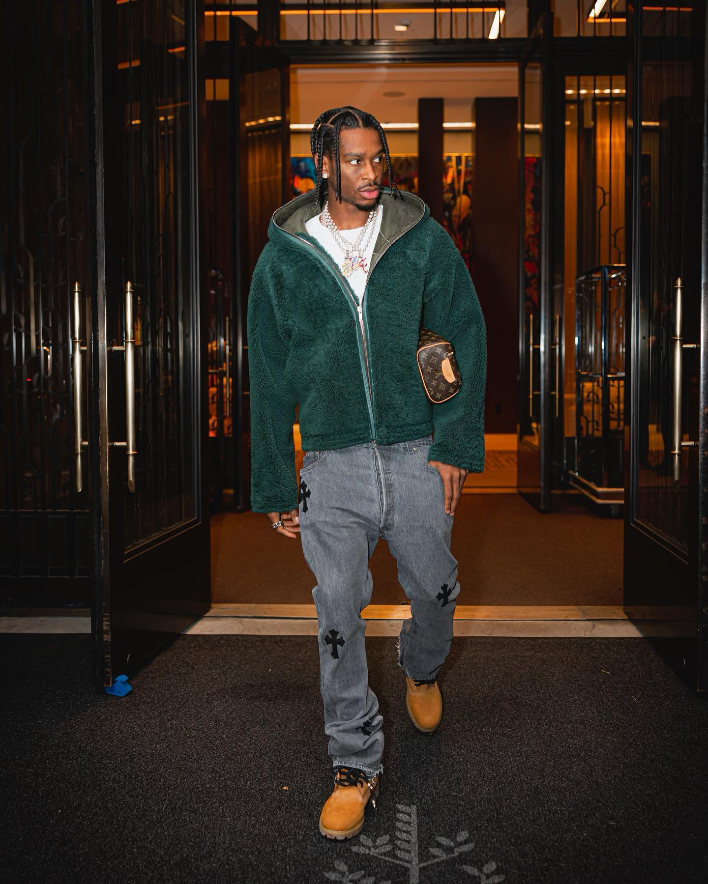 NBA의 하입보이, 샤이 길저스 알렉산더 : 라이프스타일