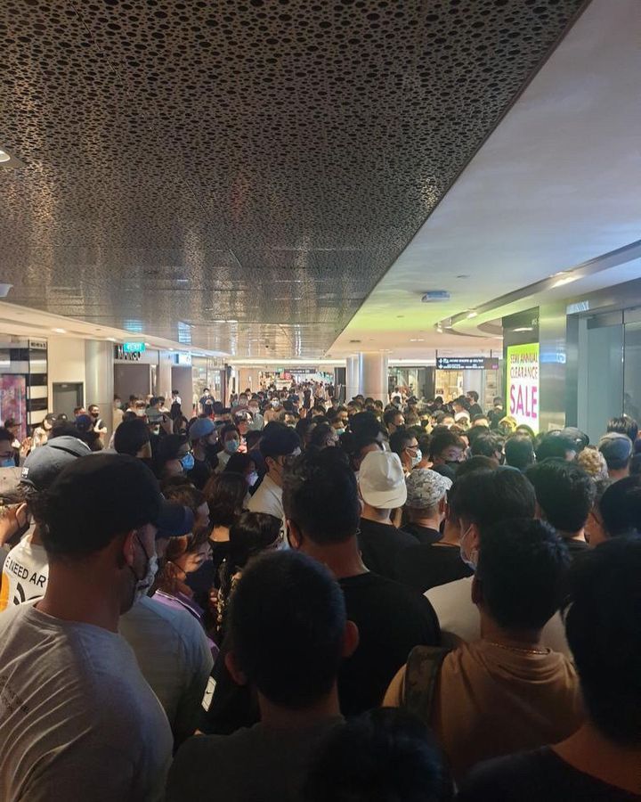 오메가X스와치 '문스와치'와 오픈런 : 데일리패션뉴스 - dafanew