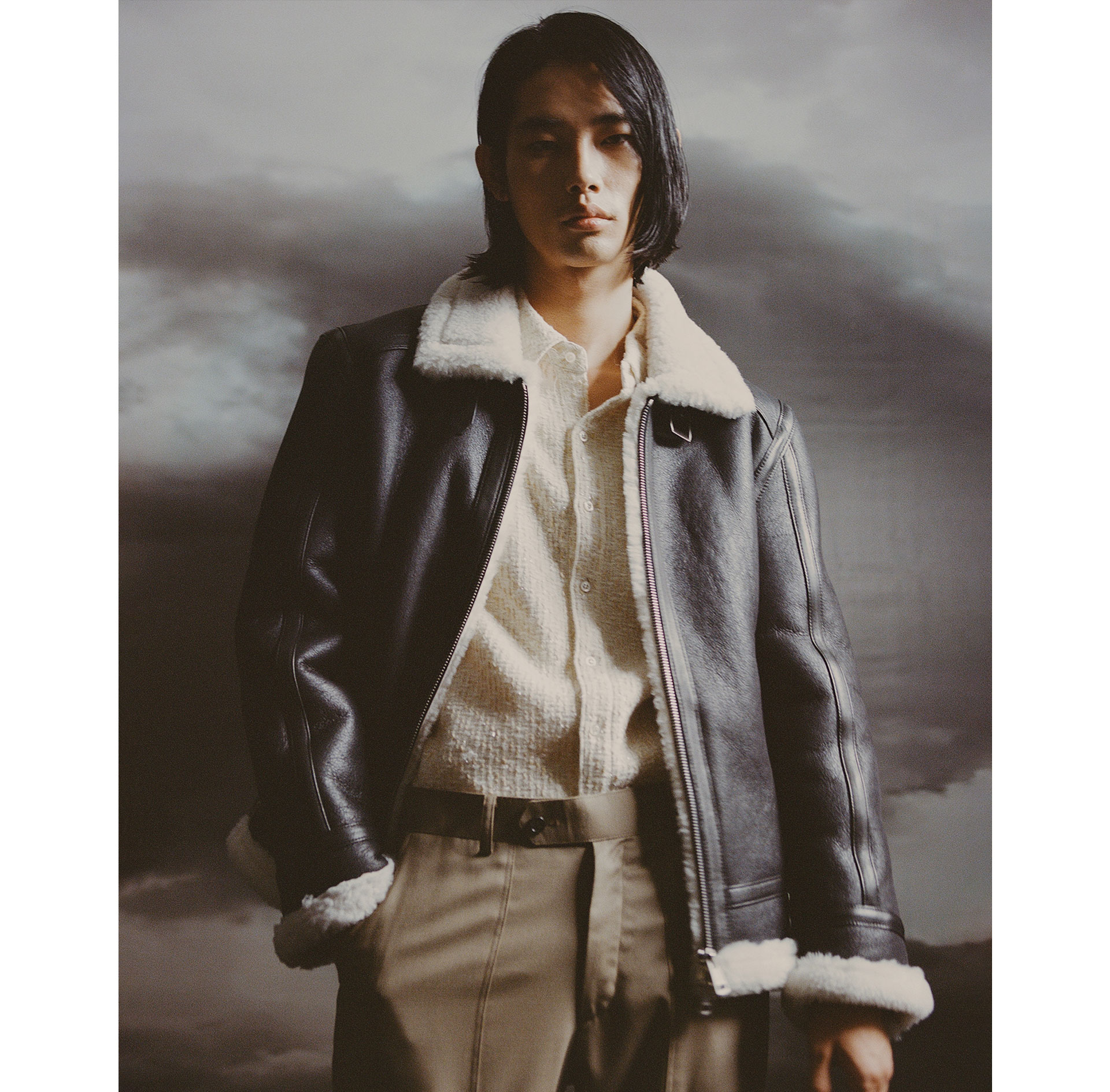 21-22FW 'STRANGE(R)' : Noir Larmes | 느와르라르메스