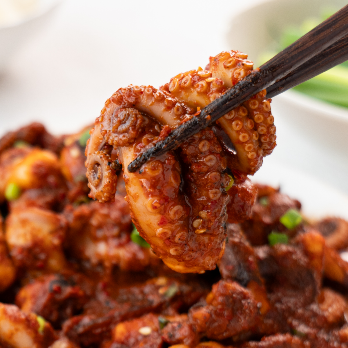 韓国料理研究家が紹介するチュクミのレシピをご紹介します。