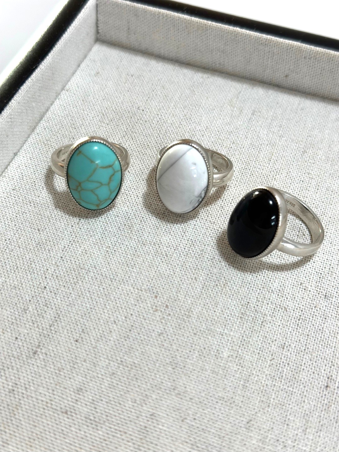 Synthetic stone silver ring (silver925) : LILY&M.