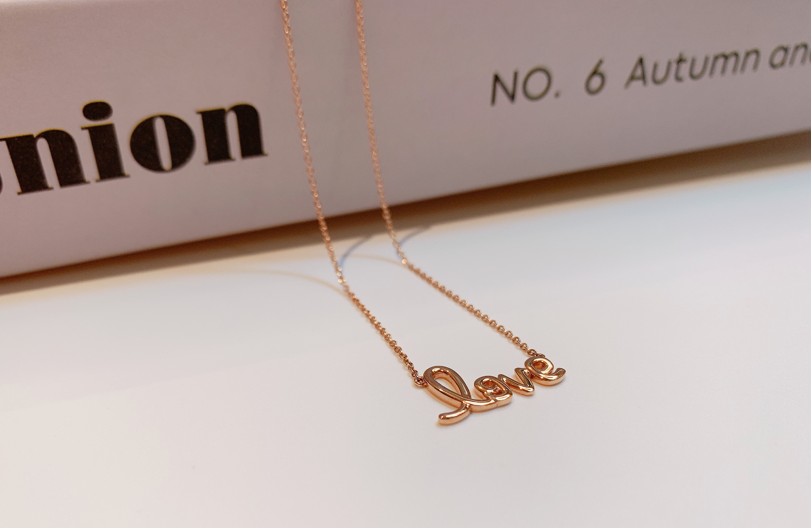 love 목걸이 : 어메종 Aumaison | 매일 착용하는 클래식 & 프리미엄 주얼리