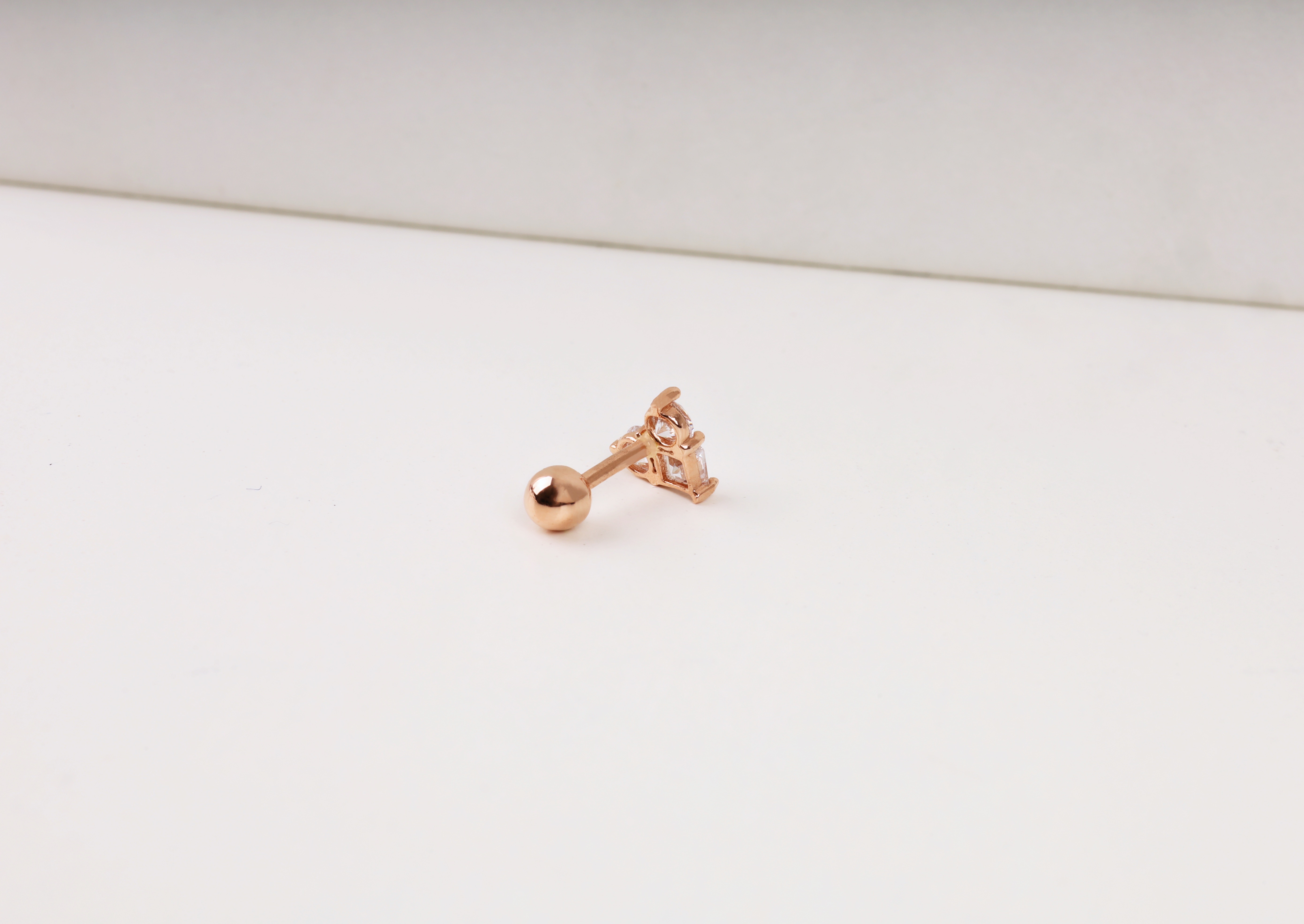 하트 큐 피어싱 : 어메종 Aumaison | 매일 착용하는 클래식 & 프리미엄 주얼리