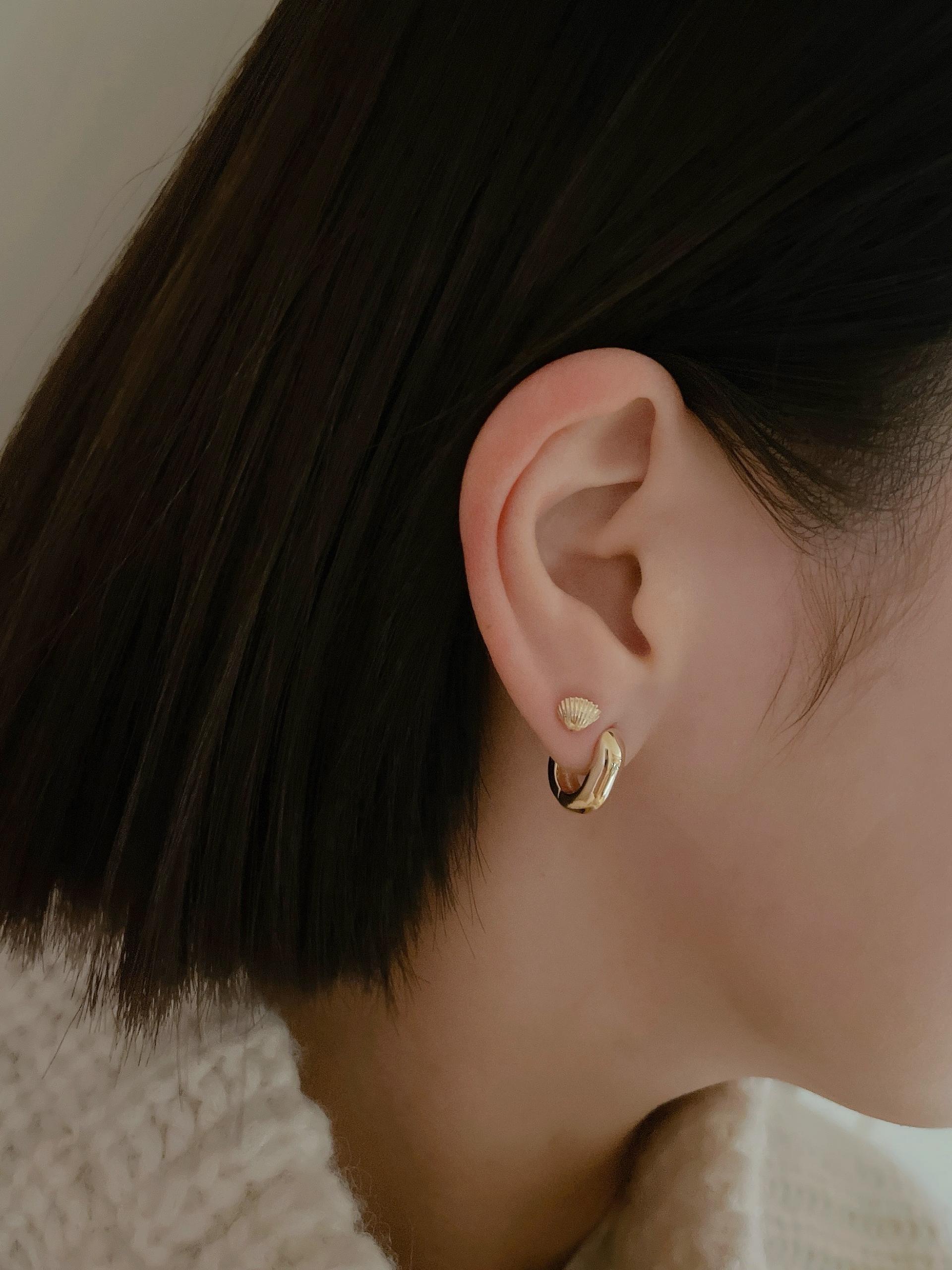 버니 볼륨 링귀걸이 - SM : 어메종 Aumaison | 매일 착용하는 클래식 & 프리미엄 주얼리