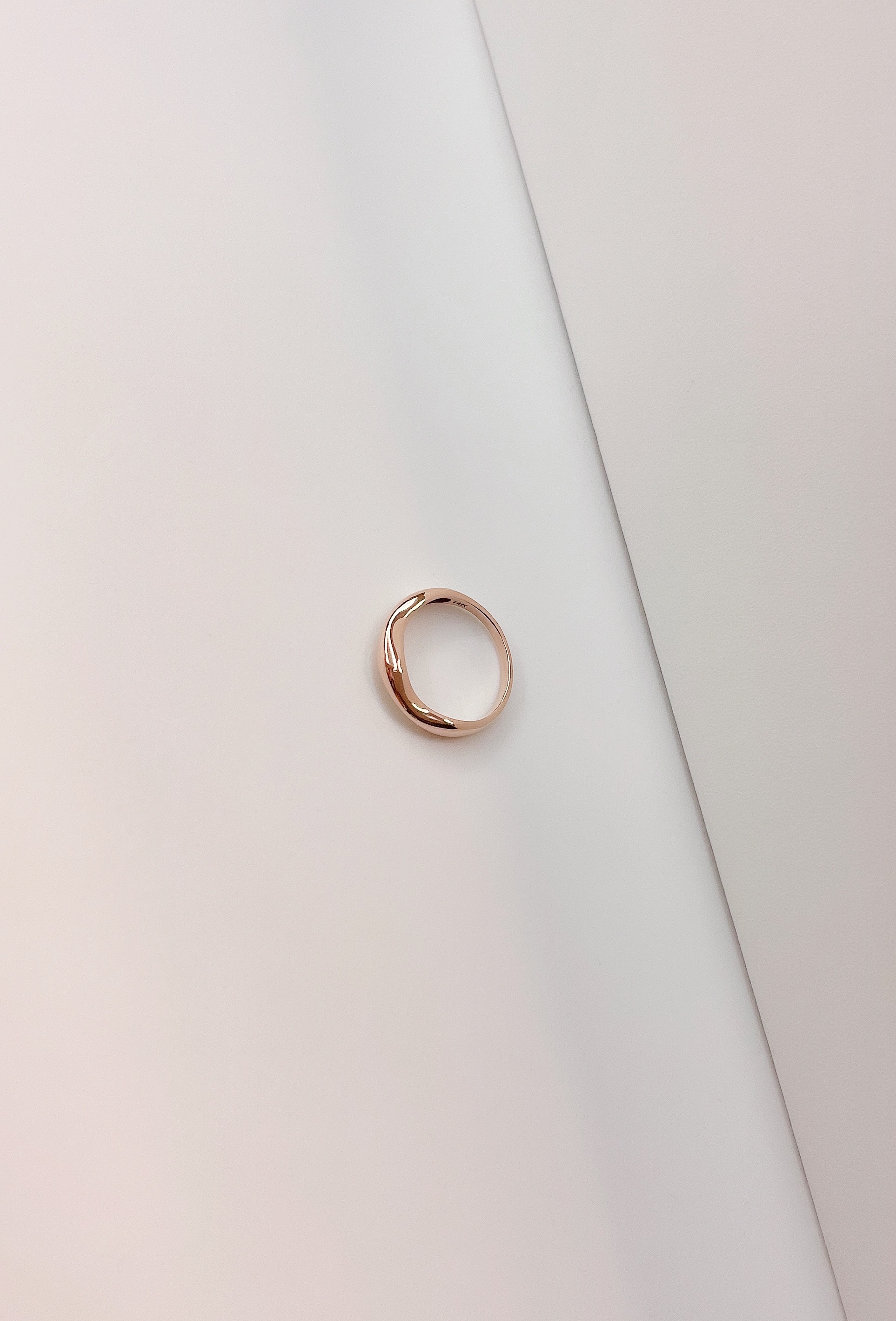 물결 링 : 어메종 Aumaison | 매일 착용하는 클래식 & 프리미엄 주얼리