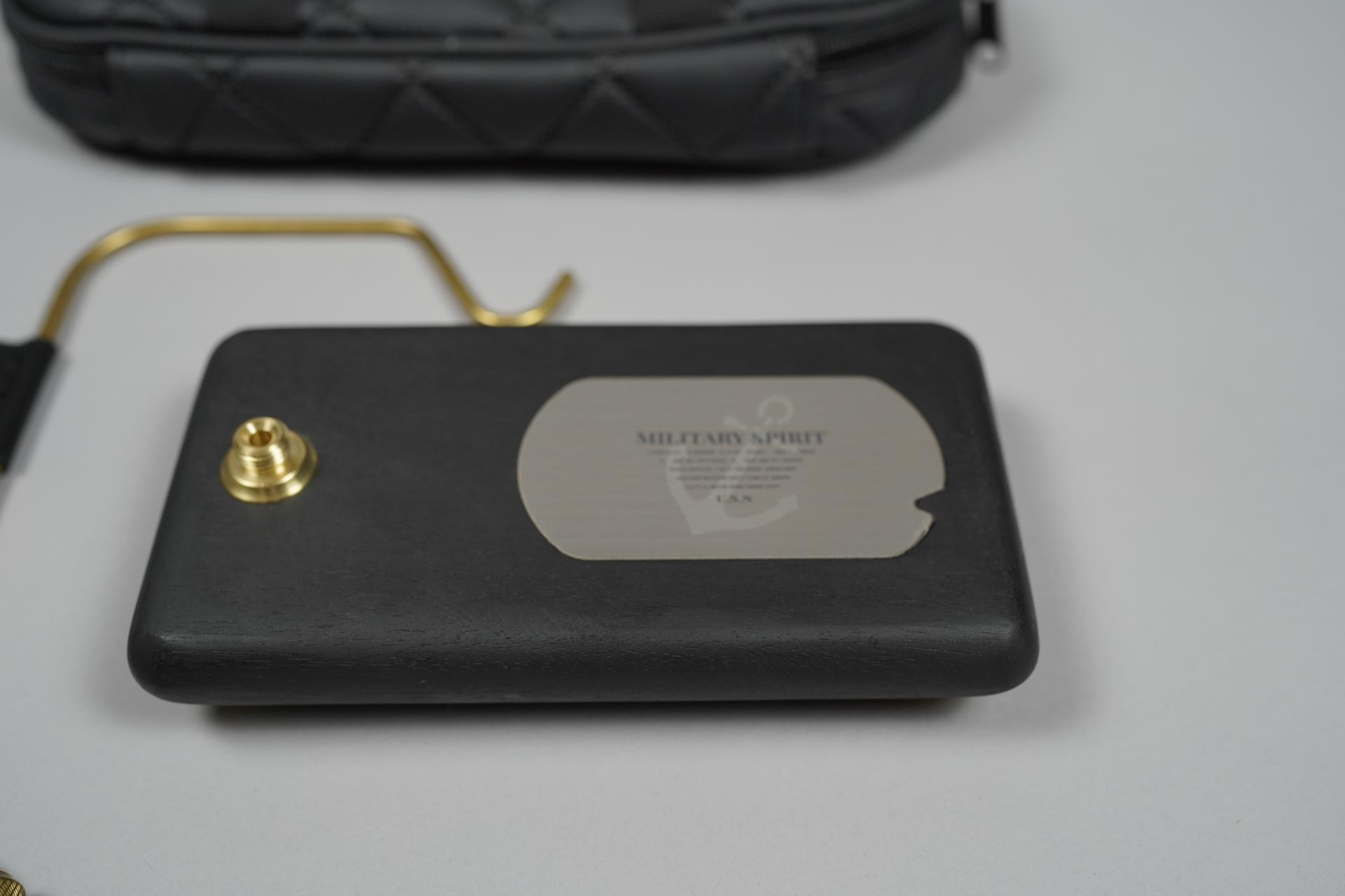 ID LANTERN STAND (black) : MILIBROS 밀리브로스