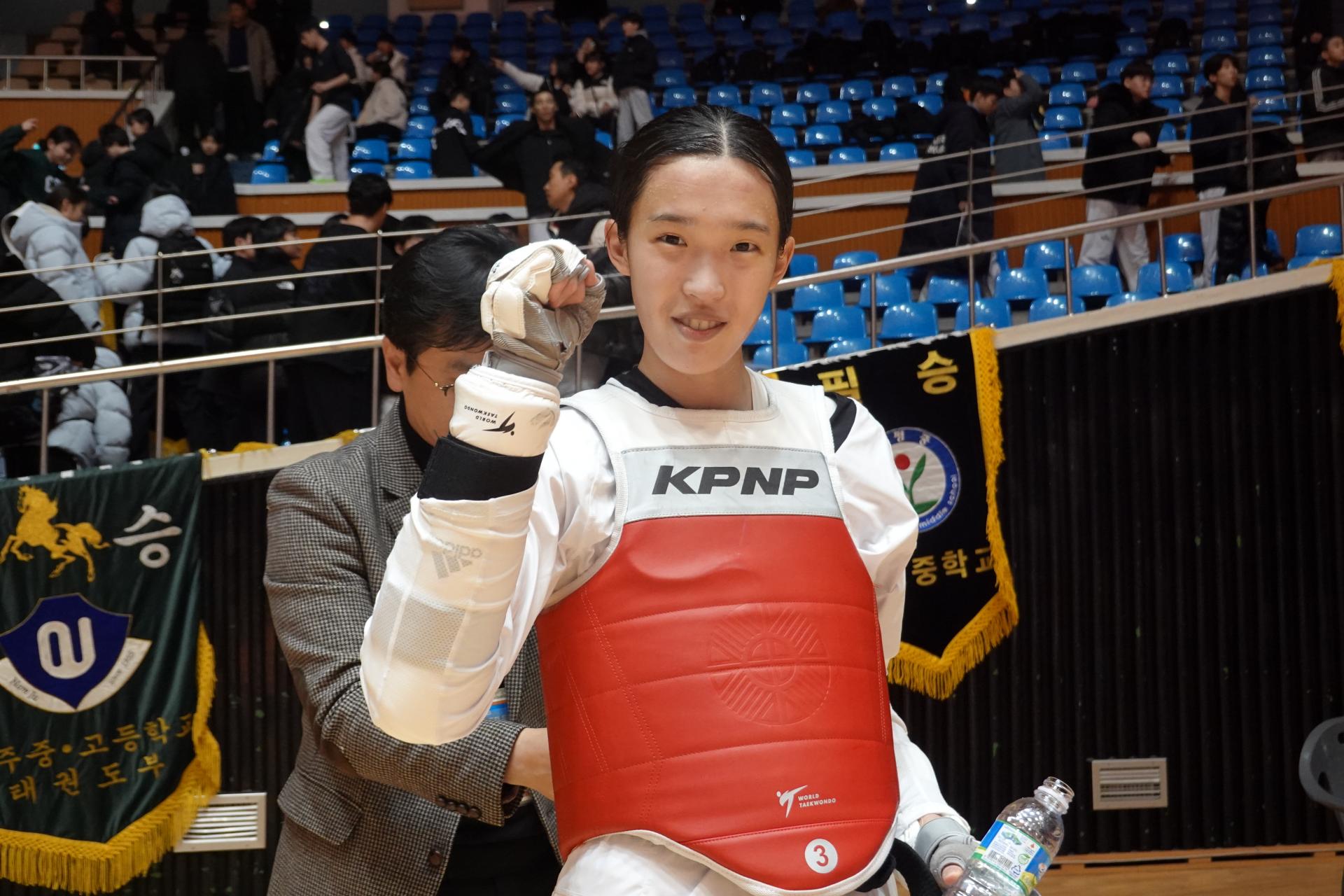 롱다리 김유진 울산시체육회 여자 57kg급 올림픽 아시아지역 예선전 출전권 확보 세계태권도무예신문