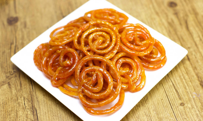 Mash Kalai-er Jilapi: Easy guide to make this dessert at home : Food ...
