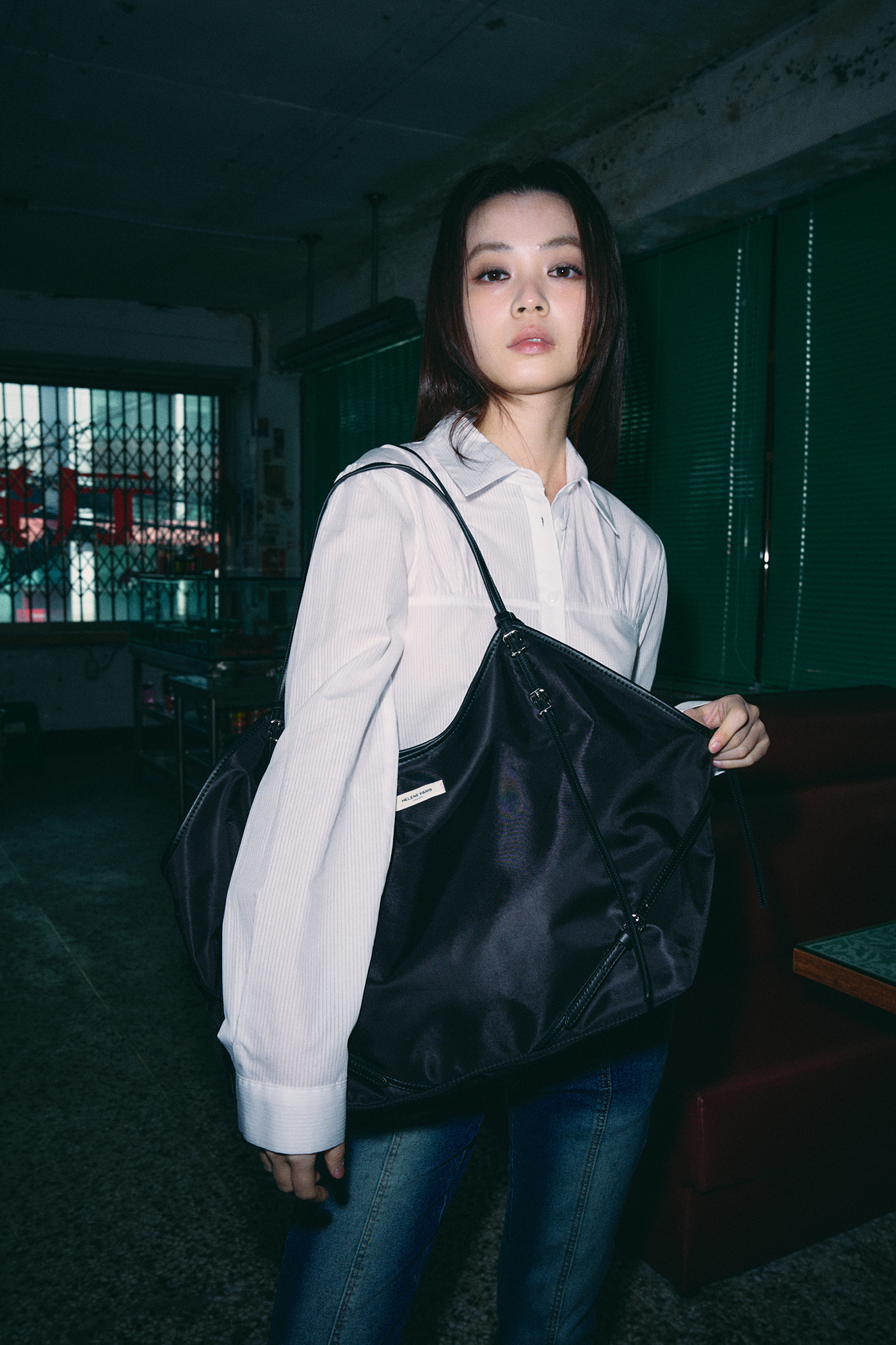 [HELENE PARIS] 코니 벨티드 빅 숄더백 [나일론 블랙] - HELENE PARIS | 리켓