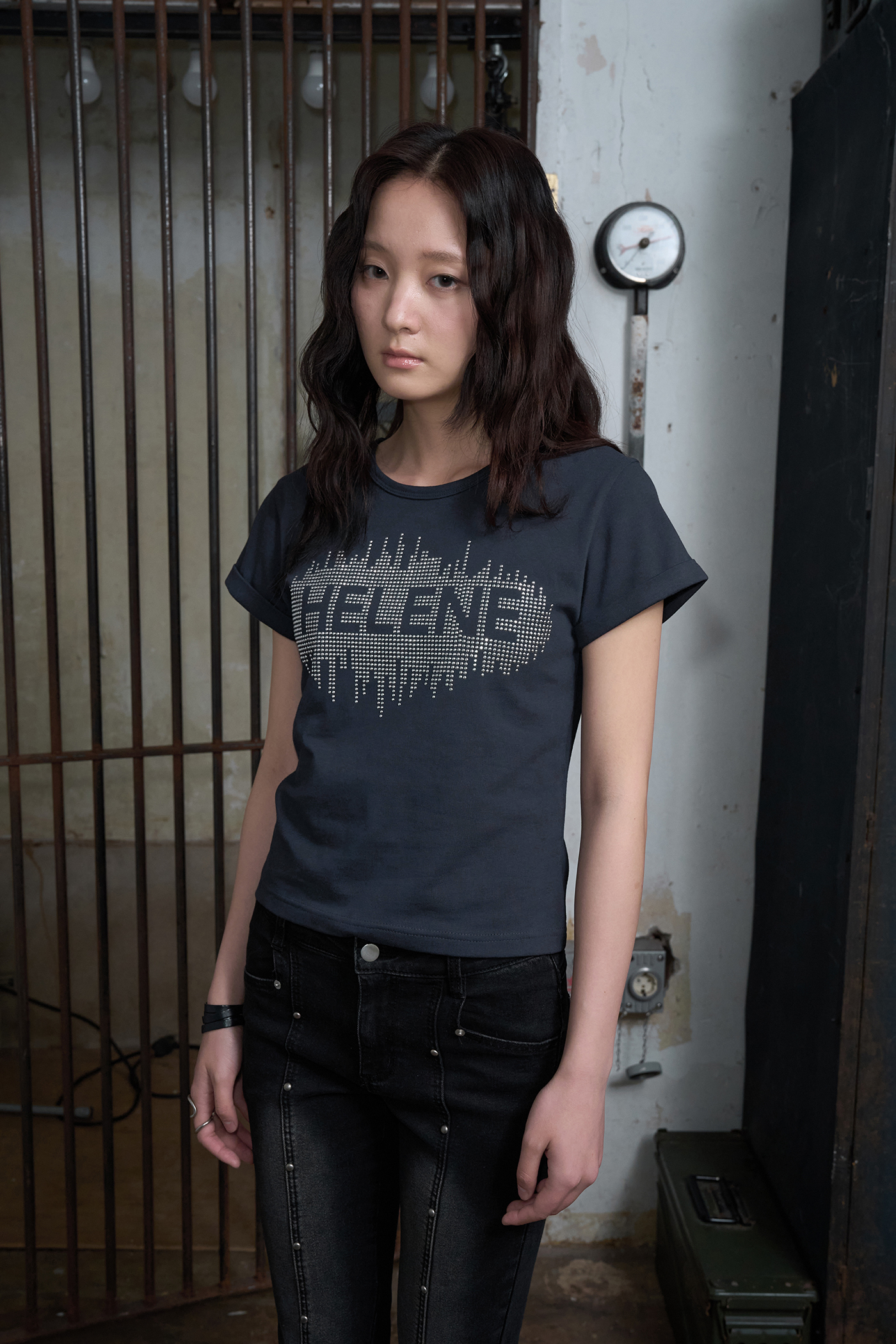 [HELENE PARIS] 헬레네 스터드 아플리케 하프 티셔츠 [네이비] - HELENE PARIS | 리켓